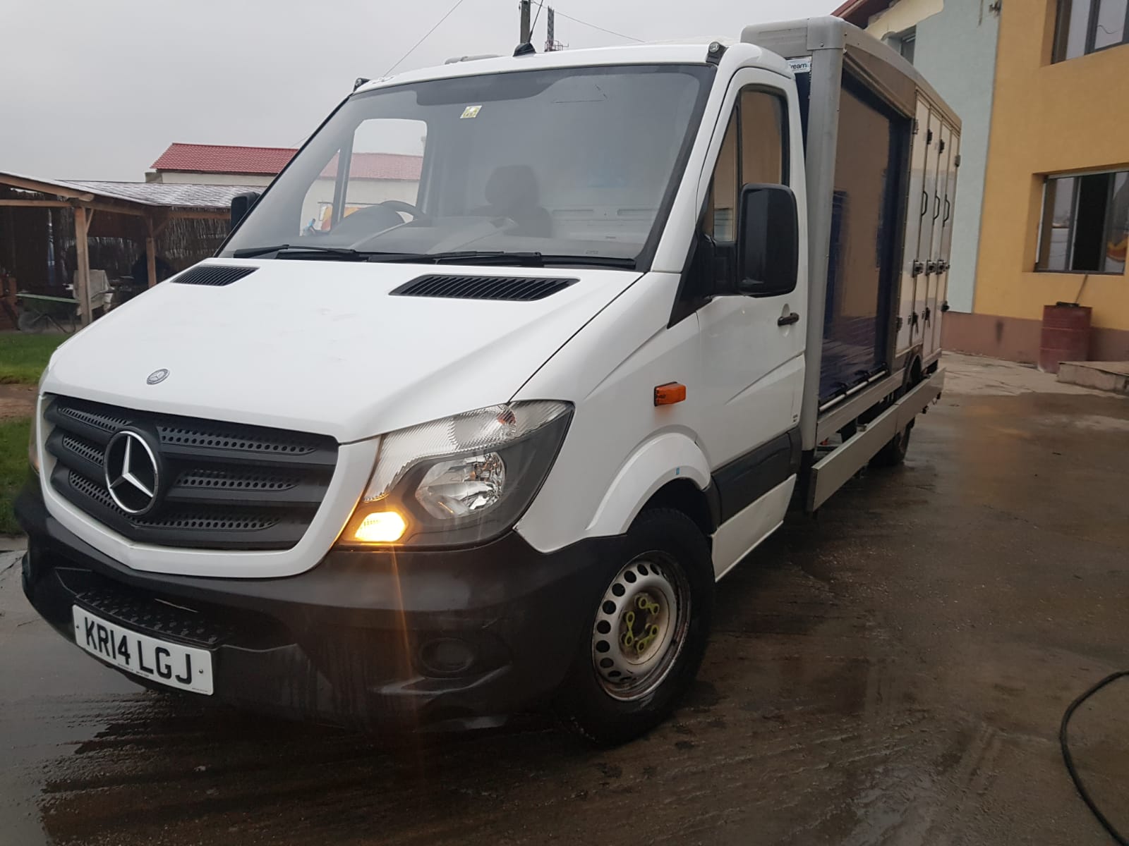 O noua duba Mercedes Sprinter 2.2 CDI Euro 5 la Dezmembrat - SDG Auto